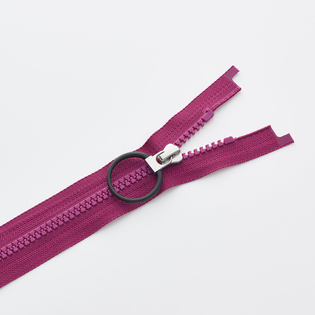 VISLON® with Magnetic Closure and Rubber Ring Puller | YKK DIGITAL SHOWROOM