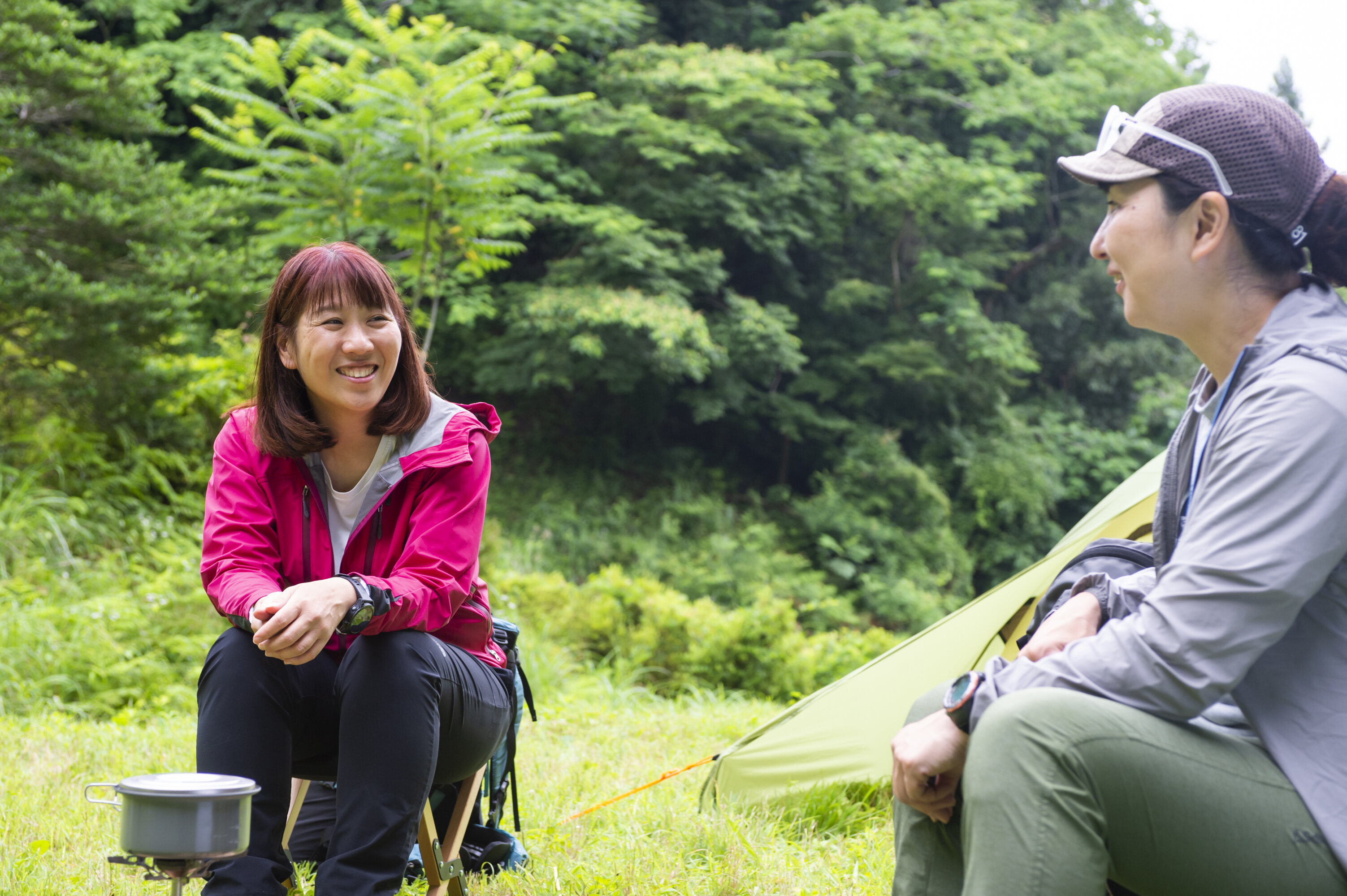 Mountain hiker and tent camping experts talk about the snag-less zipper ...