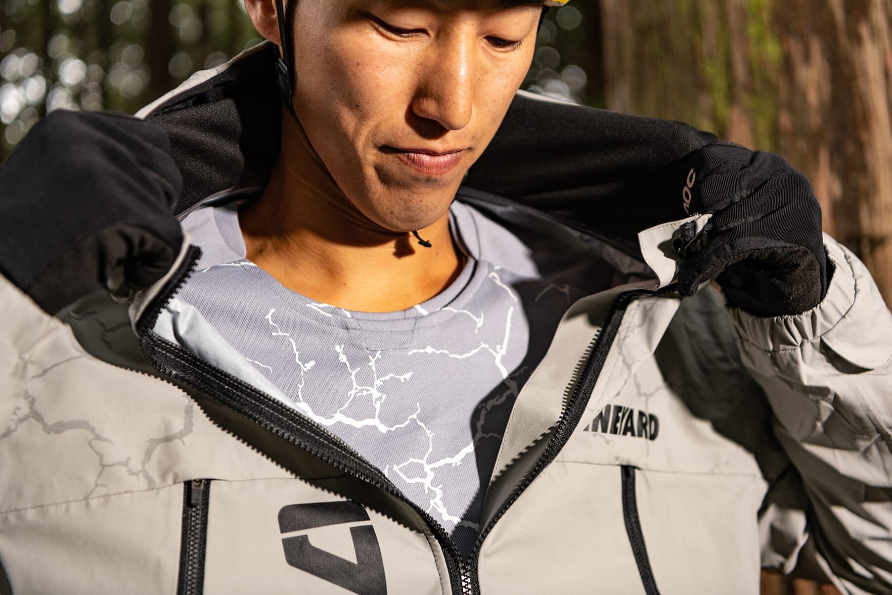 The QuickFree® zipper amazed Tomomi Nishikubo, who said, “How easy can ...