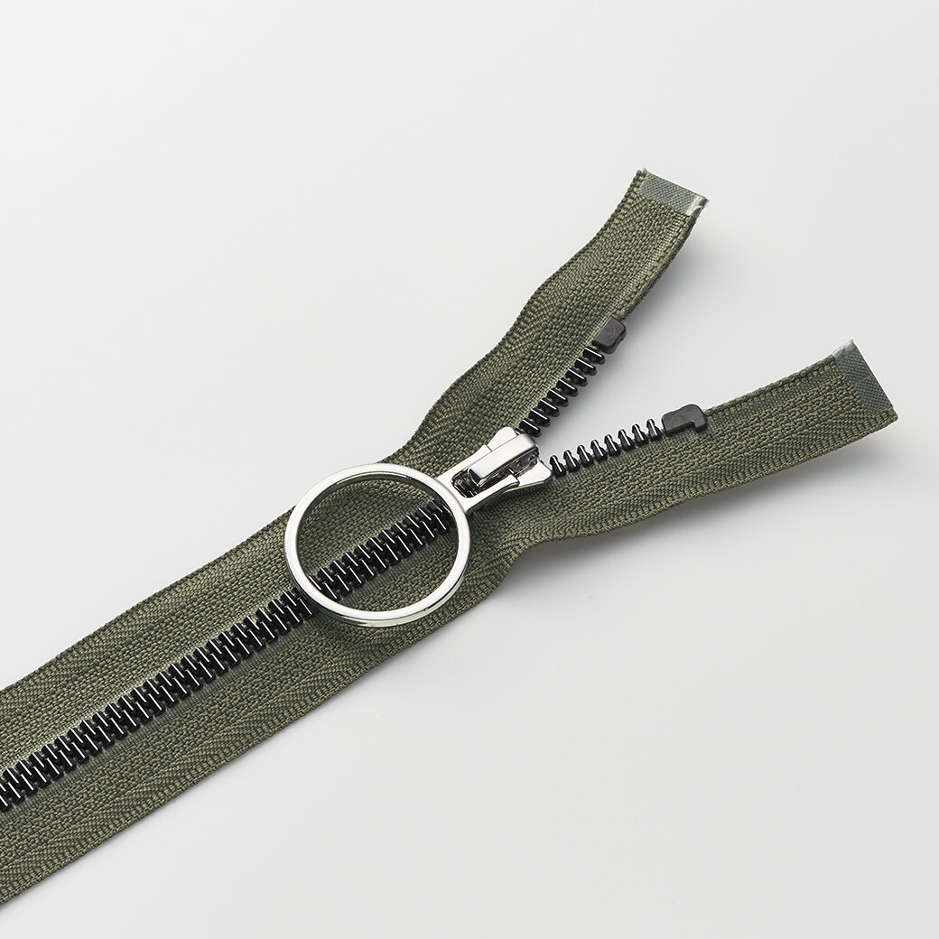 VISLON® Mirror-like with Delta Shaped Elements | YKK DIGITAL SHOWROOM