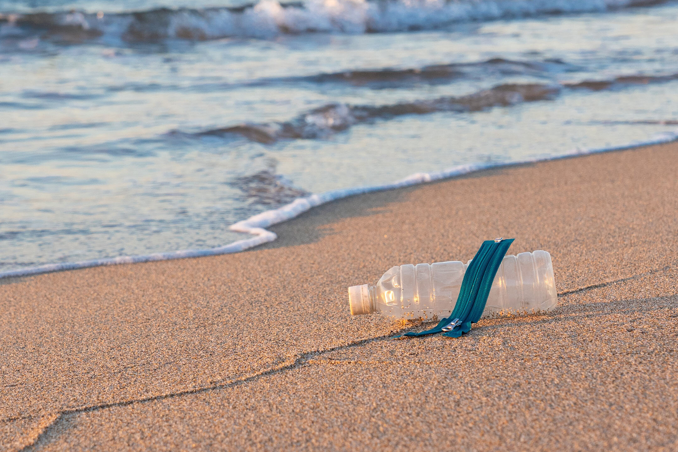 A Zipper Made From Recycled Ocean Bound Plastic | YKK DIGITAL SHOWROOM